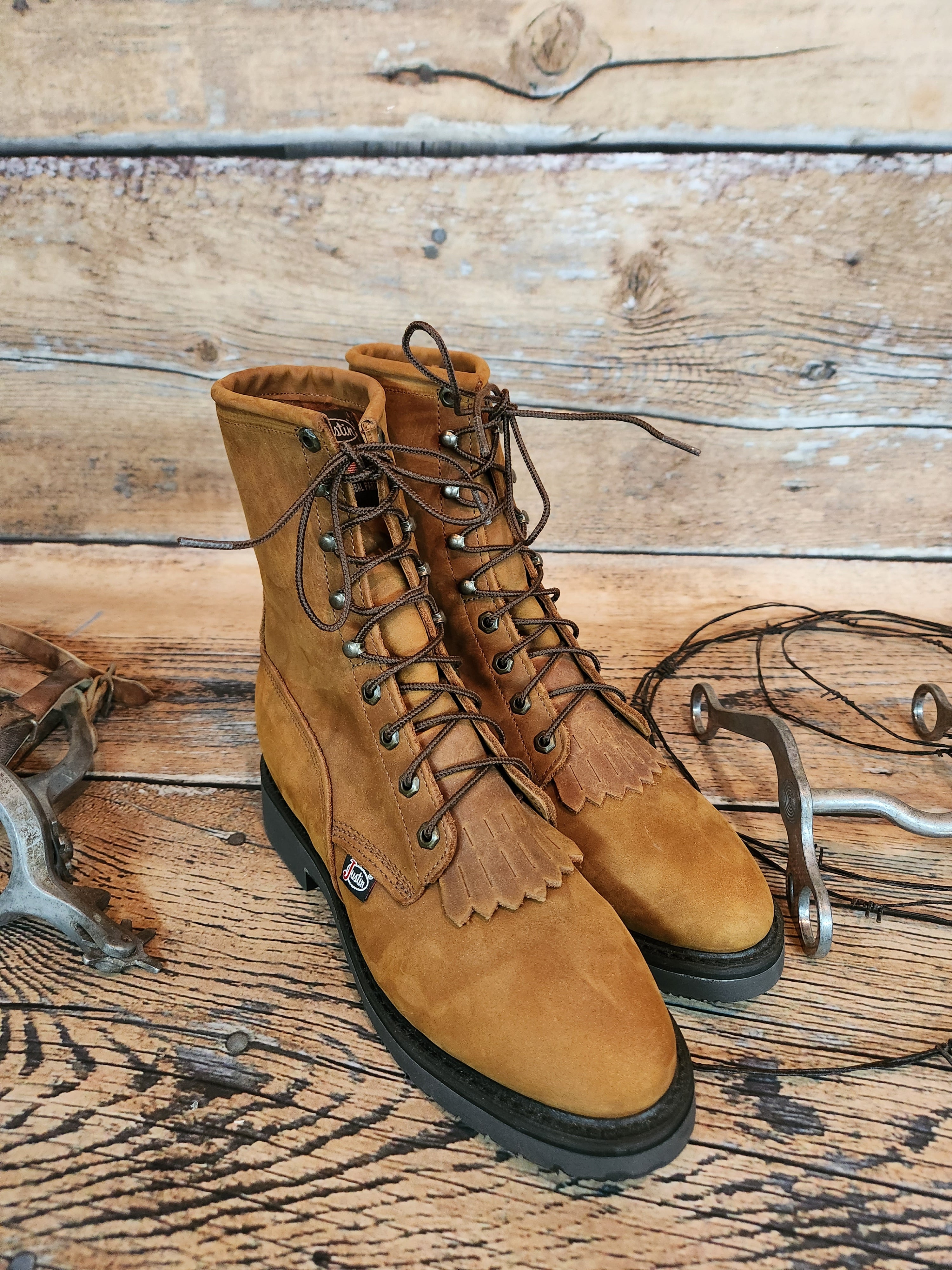 JUSTIN AGED BARK CONDUCTOR BROWN – Hitch'n Post