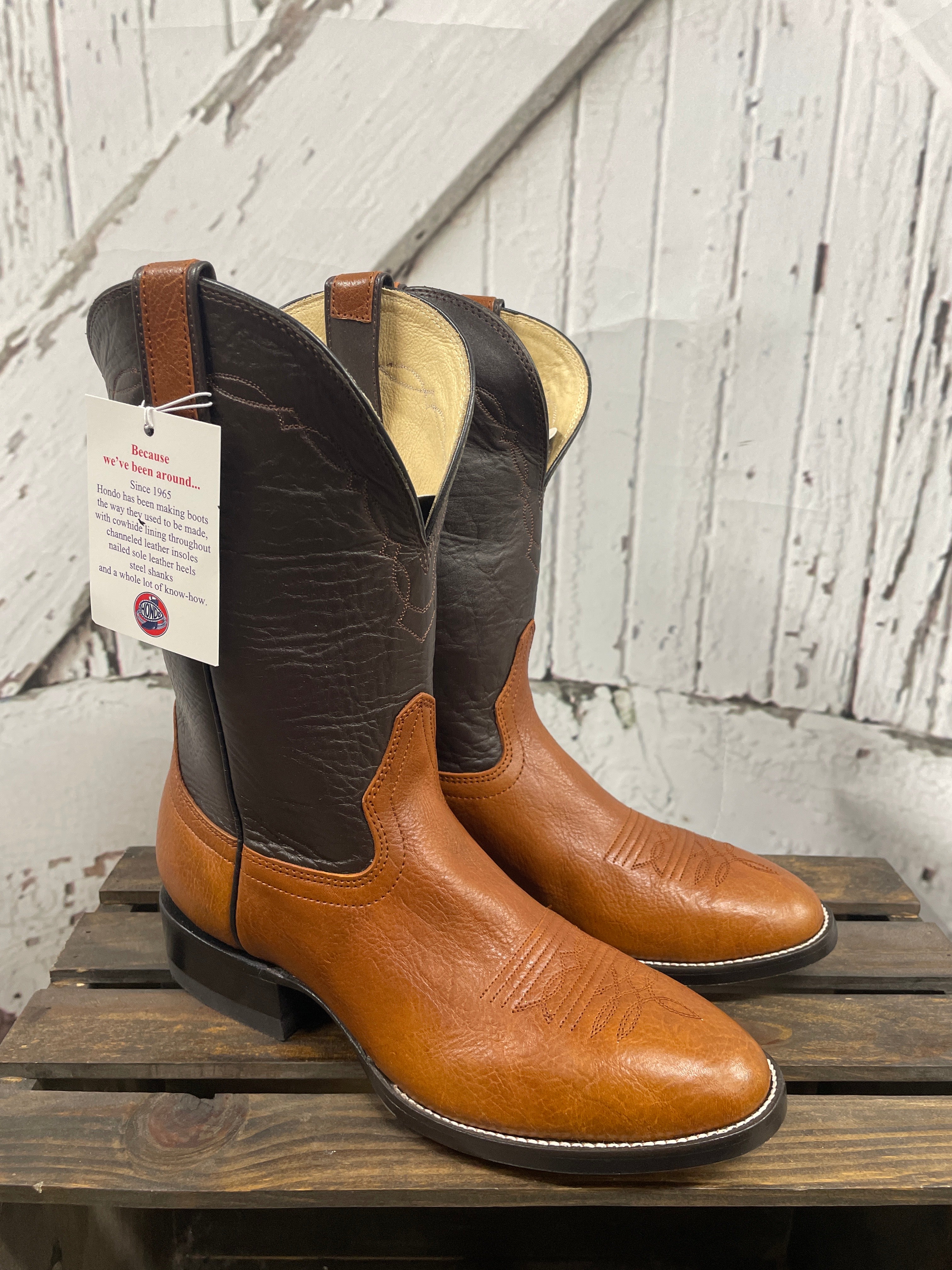HONDO WALNUT SPANISH SHOULDER CHOC TOP BOOT – Hitch'n Post