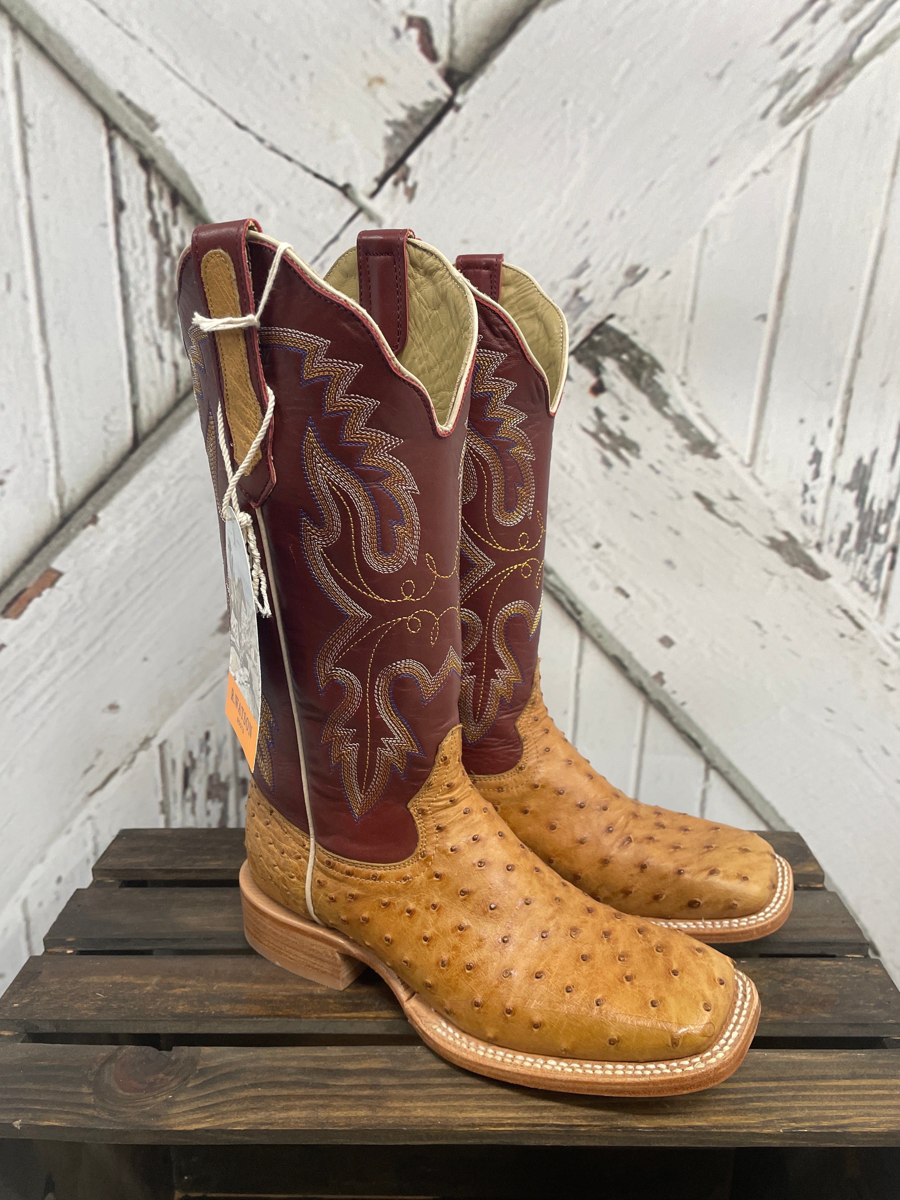 R WATSON ANTIQUE SADDLE FULL QUILL OSTRICH – Hitch'n Post